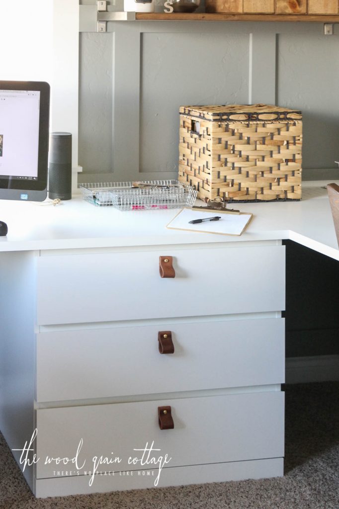 How To Organize Desk Drawers